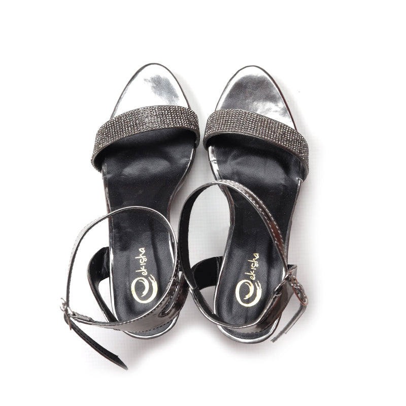 Buy Heels Shoes For Girls & Women Online In Pakistan | Servis