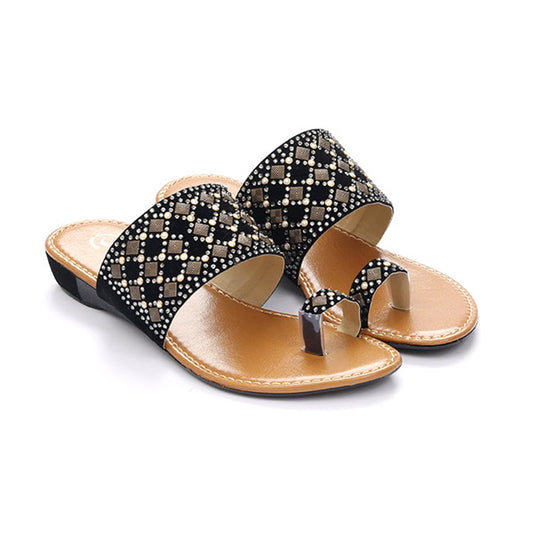 Buy Ethnic Shoes & Kolhapuri Chappals For Girls Online In Pakistan – Servis
