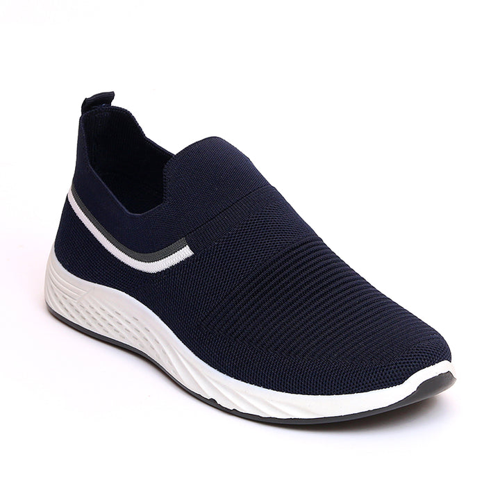 Servis | Sports Shoes For Men | Online Shoes in Pakistan